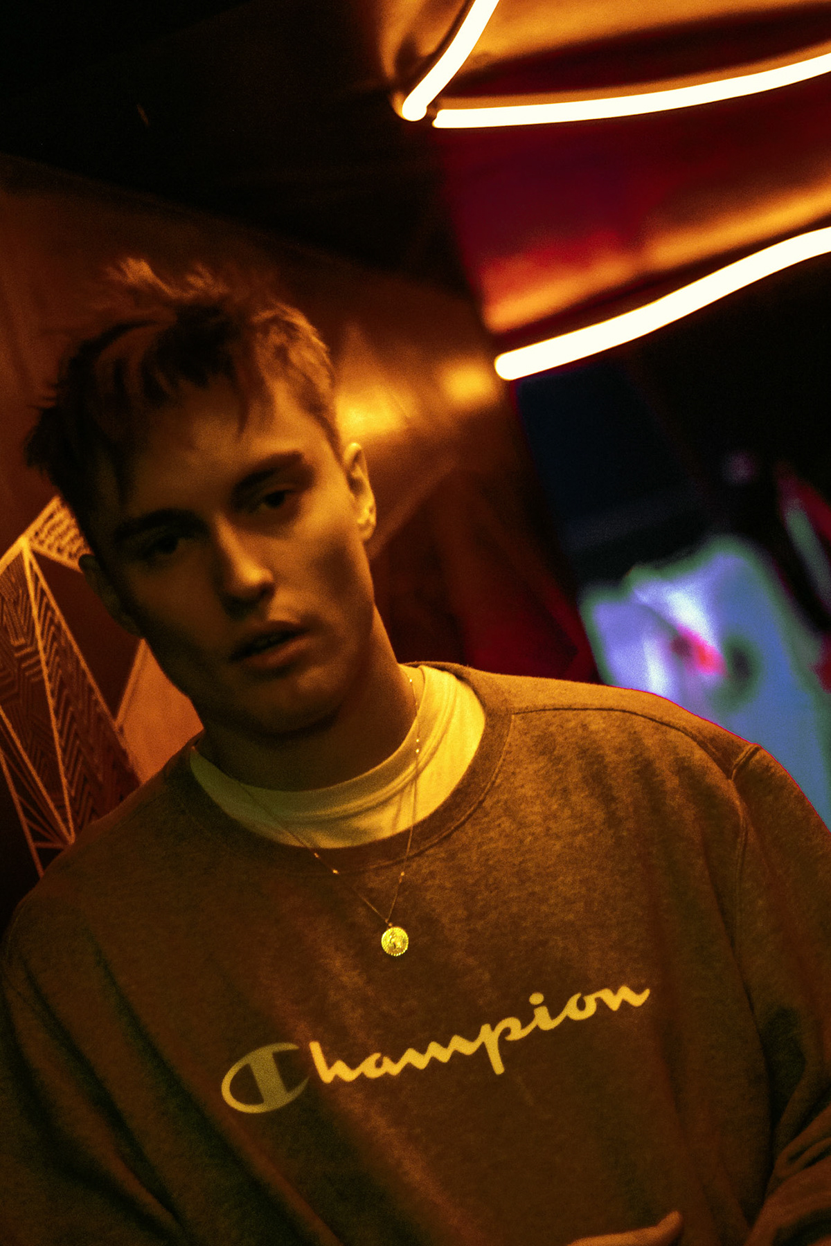 FORPOPSAKE - SAM FENDER