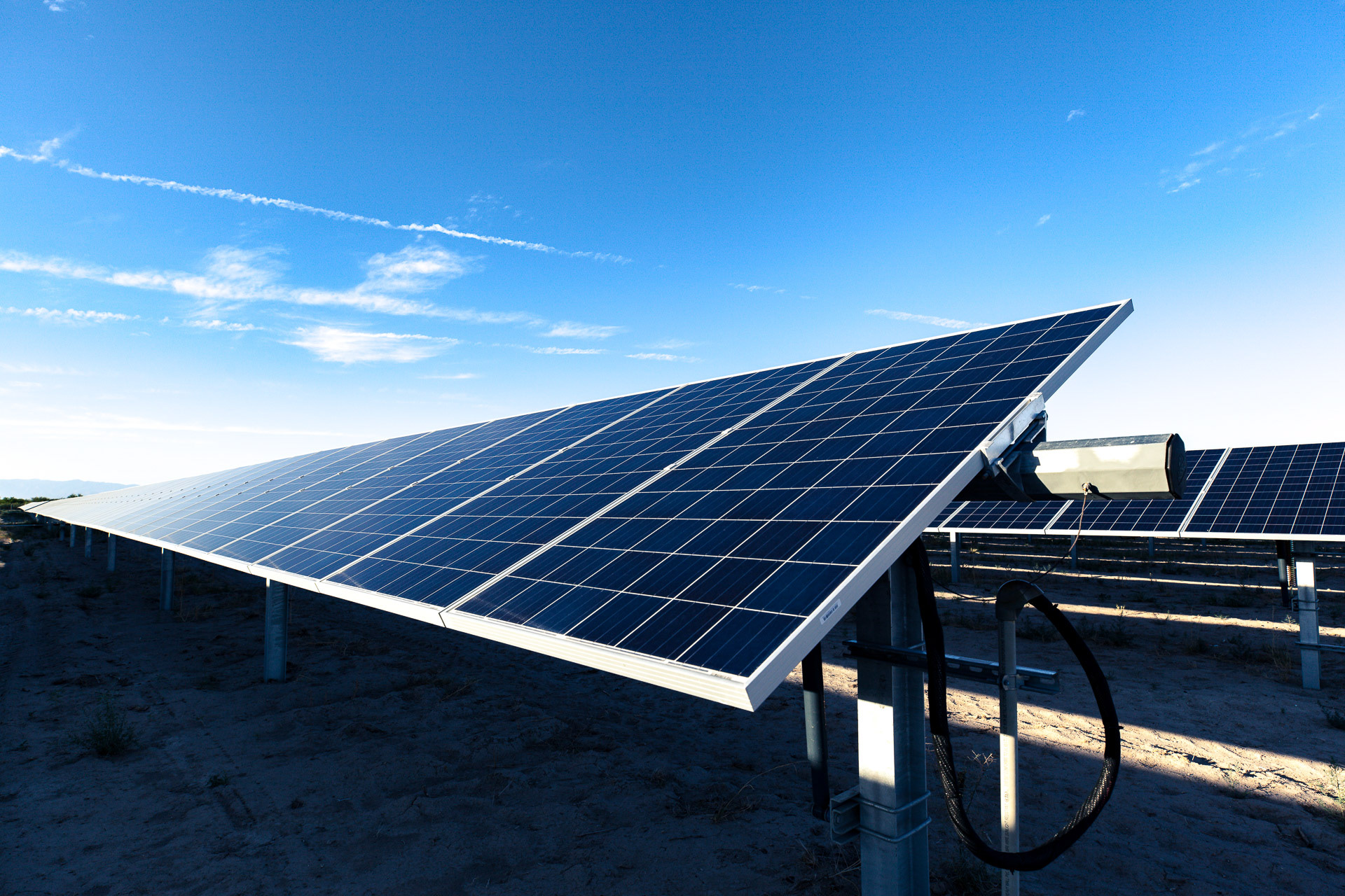 Stefanie Spencer - Topaz Photography - Apache Solar Renewable Energy