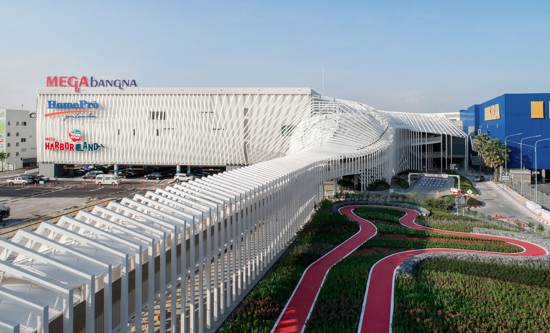 PanoramicStudio - MEGAPARK LINKAGE WALKWAY