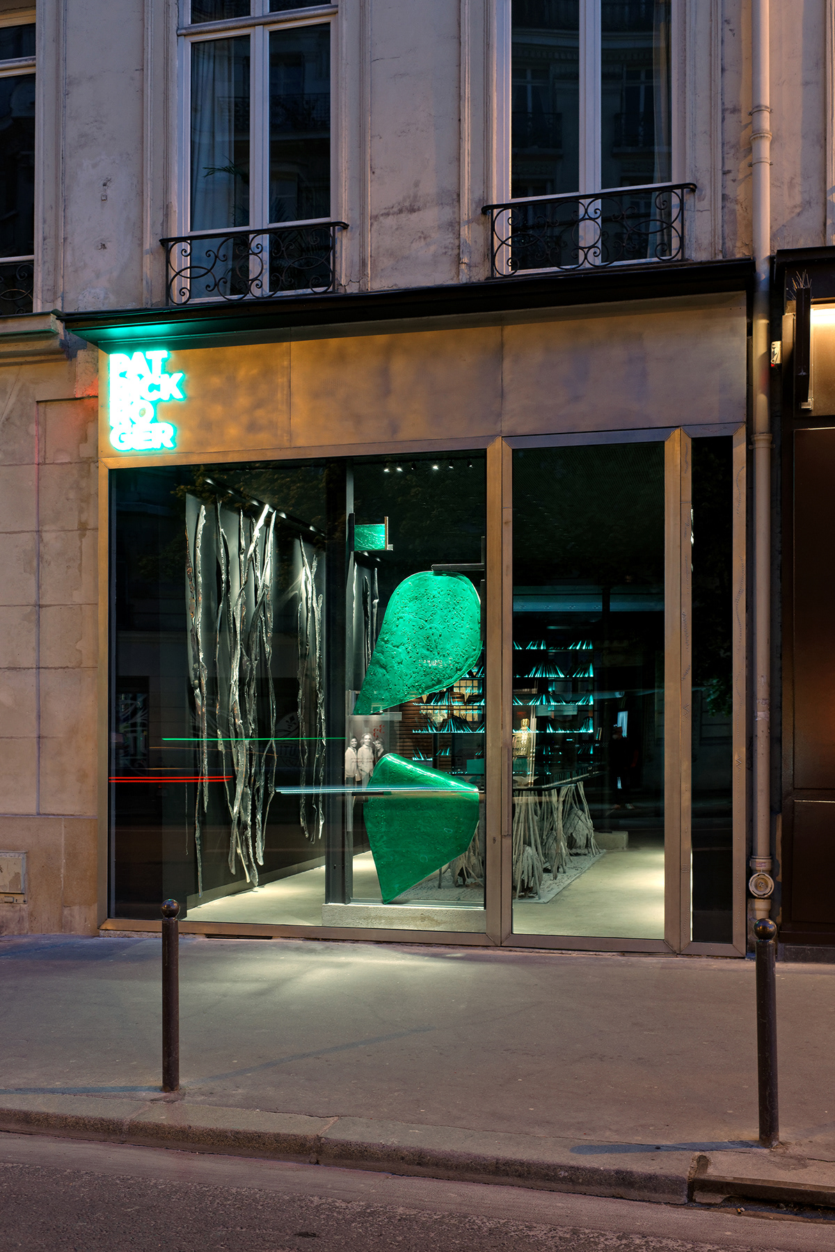 Pascal Grasso Architectures - Boutique Patrick Roger - Rue de Sèvres
