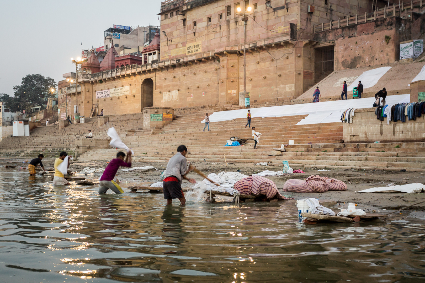 MORETHIRU PHOTOGRAPHY - Banaras, The land of Salvation