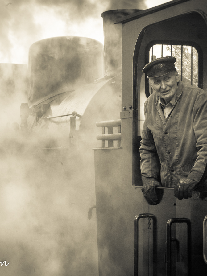 Steven Sexton - Trains