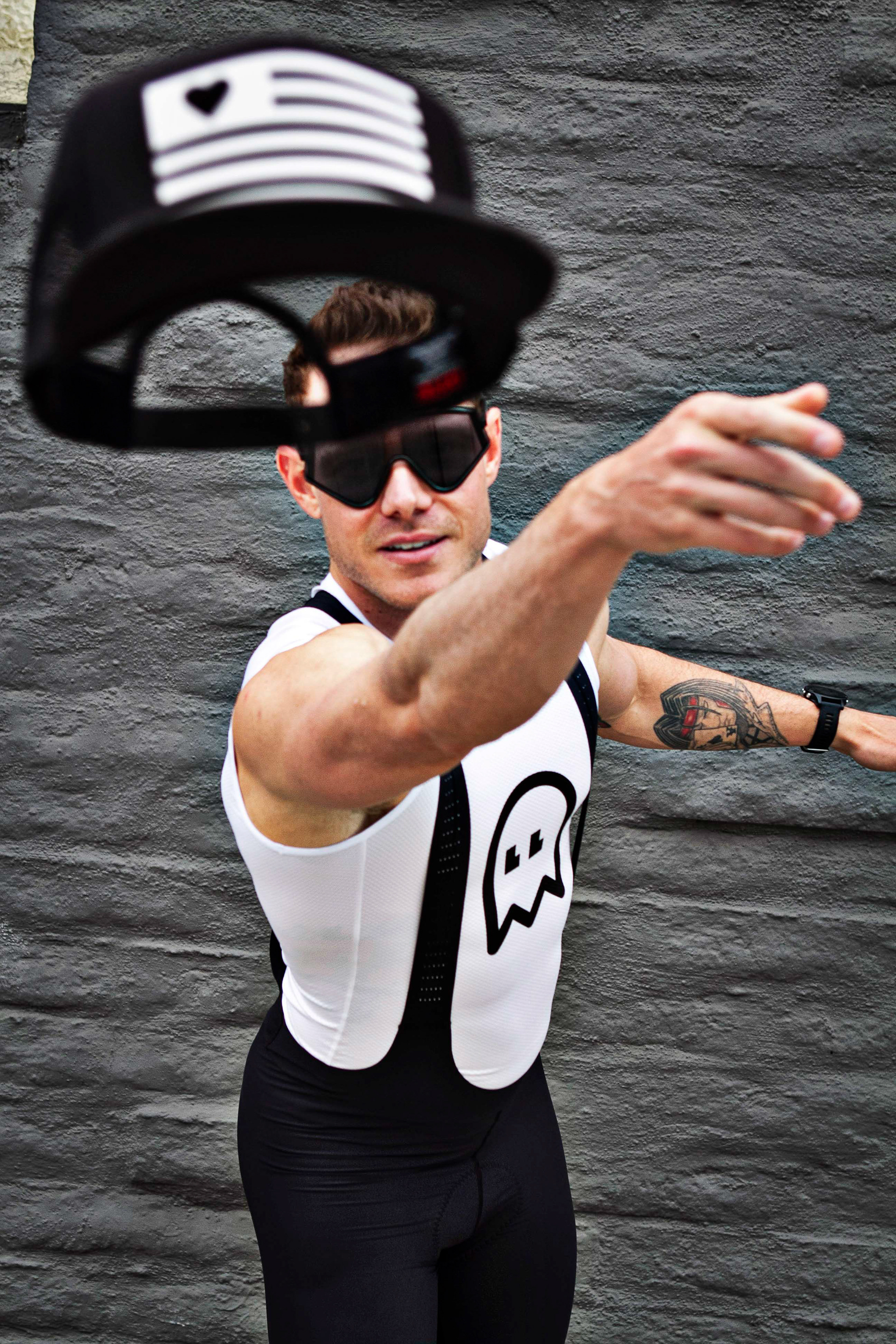 jennifer roper - Love The Pain