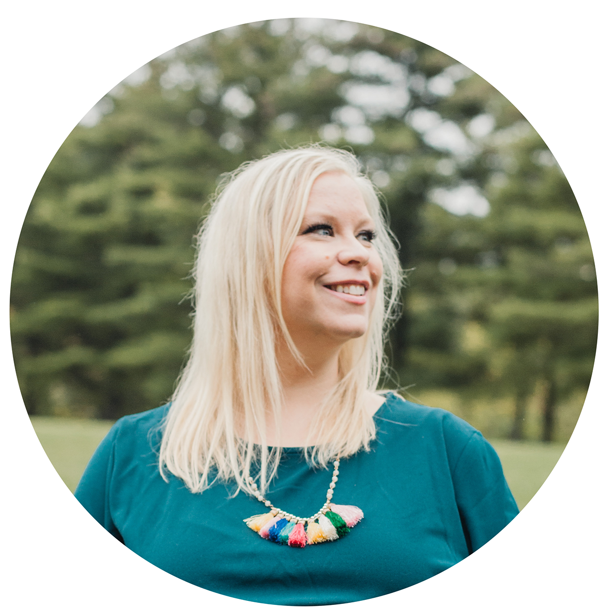 Victoria Hunt - ABOUT VICTORIA