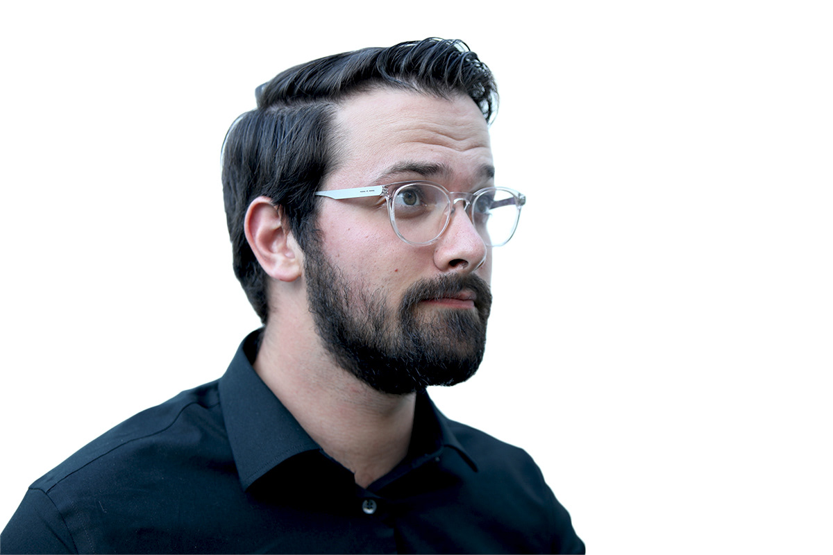 Andrew Swiger - ABOUT